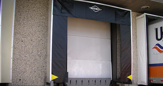 WG-410 Rigid Frame Dock Shelter with Rugged ArmorPleats™ | Rite-Hite